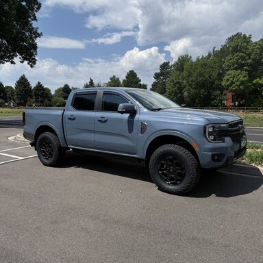 2025 Box Side Steps vs Future Fender Flares | Ranger6G - 2024+ Ranger ...