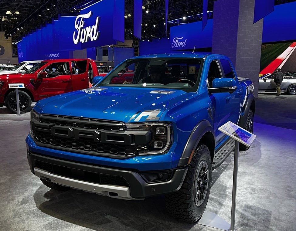 Velocity Blue Raptor @ NYIAS - Photos & Feedback | Ranger6G - 2024 ...