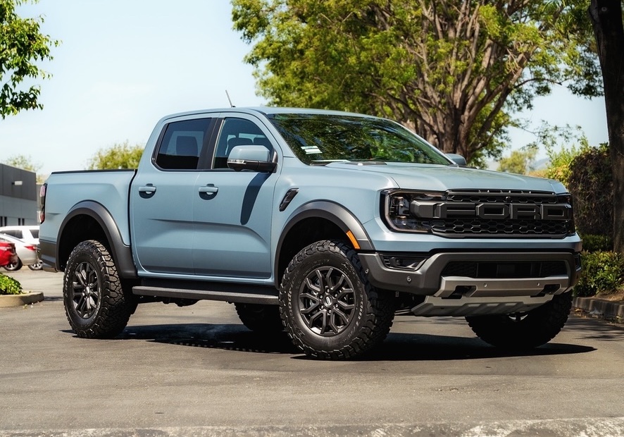 2024 Ranger Raptor Azure Grey with STEK Matte Wrap and IGL Ceramic ...