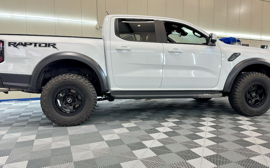 New RRW (Relation Race Wheels) RS2-H on my Raptor Ranger (17x18.5 ...