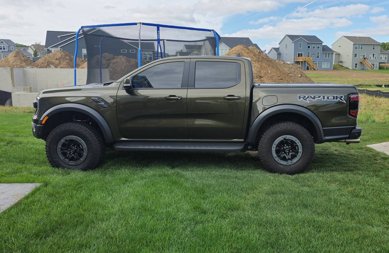 Leveled, tuned, 315/70R17s, Ford outline on grille (2024 Ranger Raptor ...