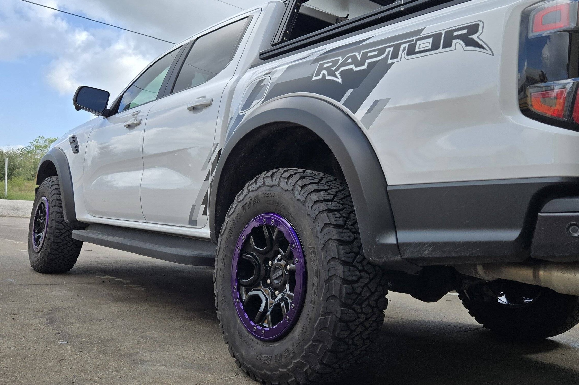 Bronco Sasquatch wheels installed onRanger Raptor | Ranger6G - 2024 ...