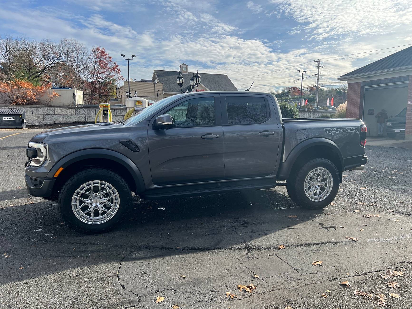 20x9.5 Vossen 20" Wheels wrapped in Nitto Recon Grappler A/T tires on Ranger Raptor | Ranger6G ...