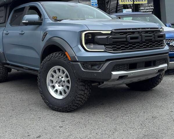 Beer.Raptor on 35x12.5 tires on 17" Method MR703 Wheels with stock ...