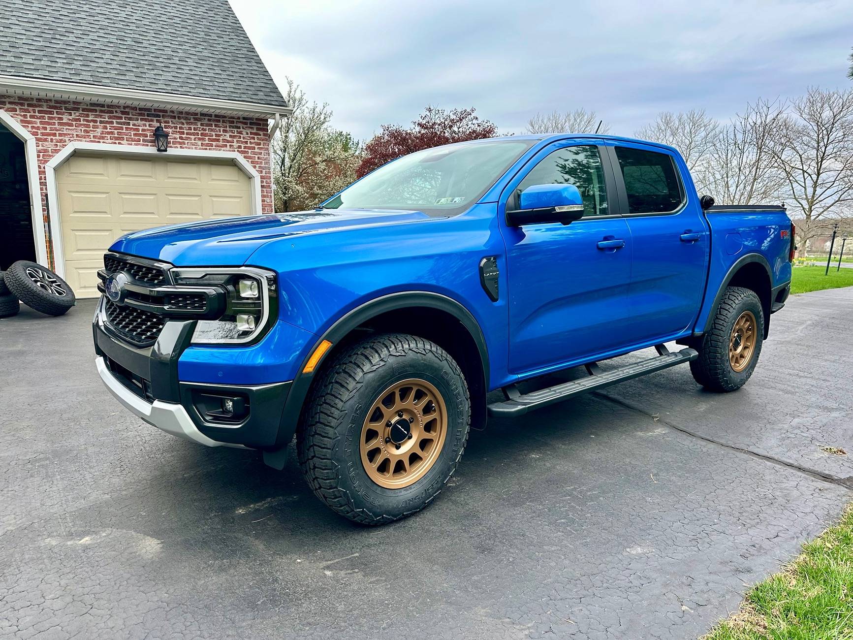Method 703 +35mm, 255/75r17 tires on stock Lariat FX4 | Ranger6G - 2024 ...