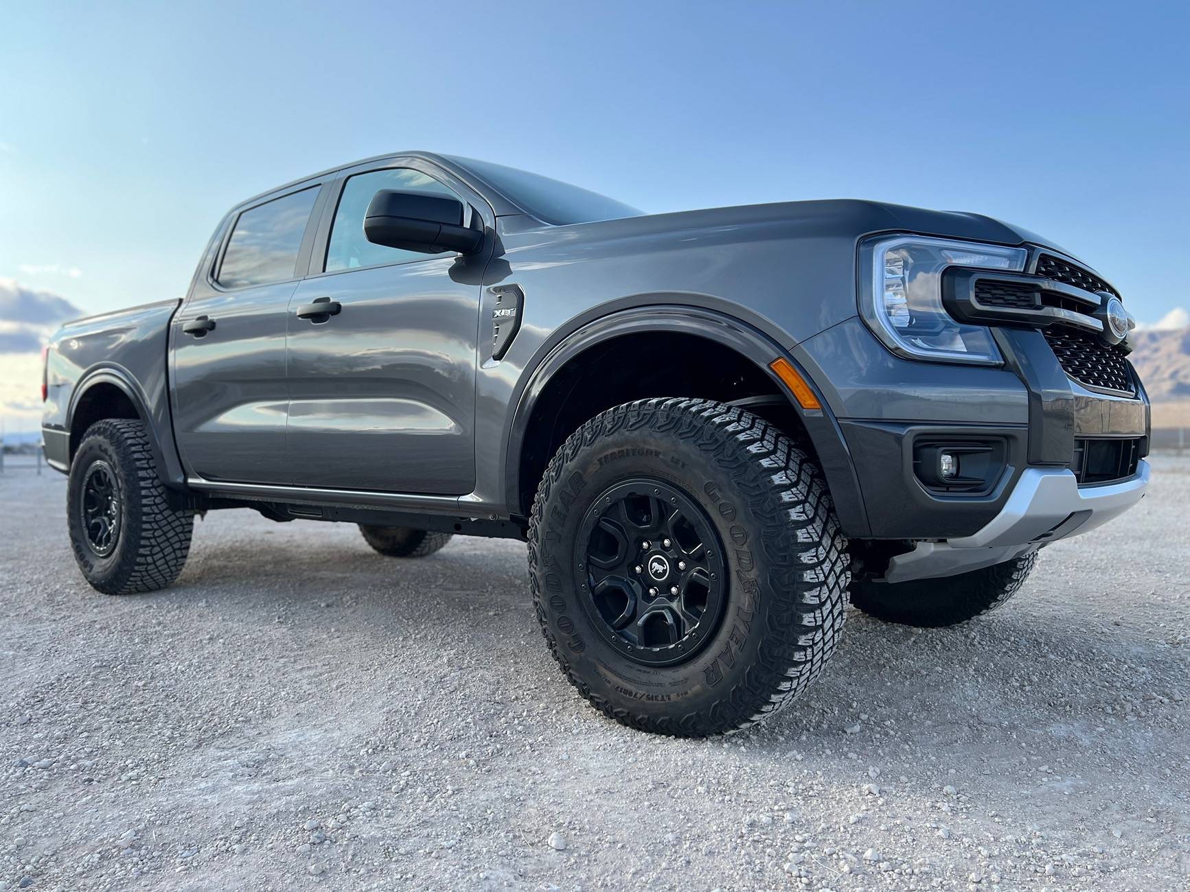 New 2024 Ranger FX4 on 35’s + Bronco Badlands Beadlock Capable Wheels ...