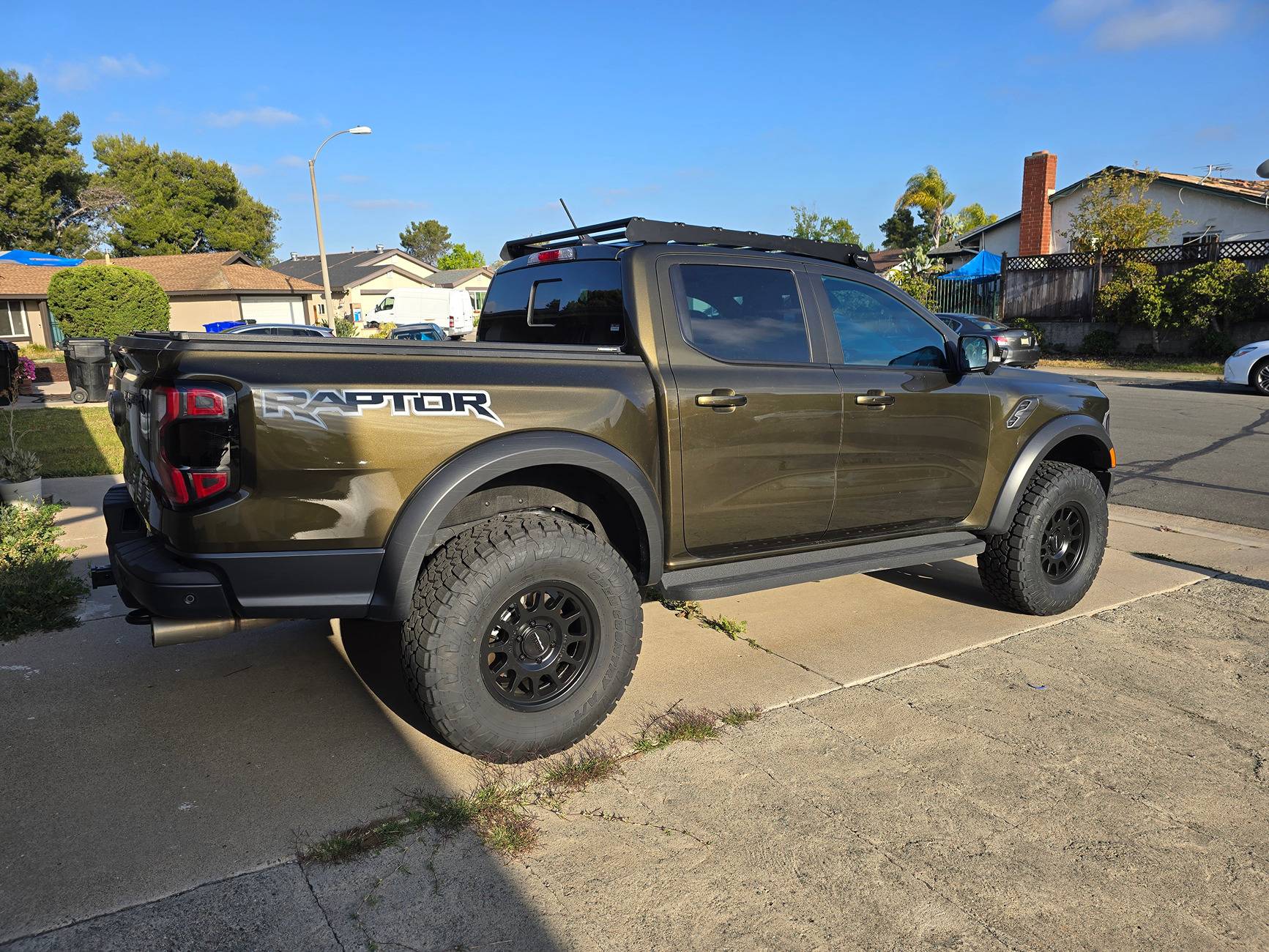 +35 Method 703, 35x12.5 Toyo AT3 Load C, RPG Perch Collars on Ranger ...