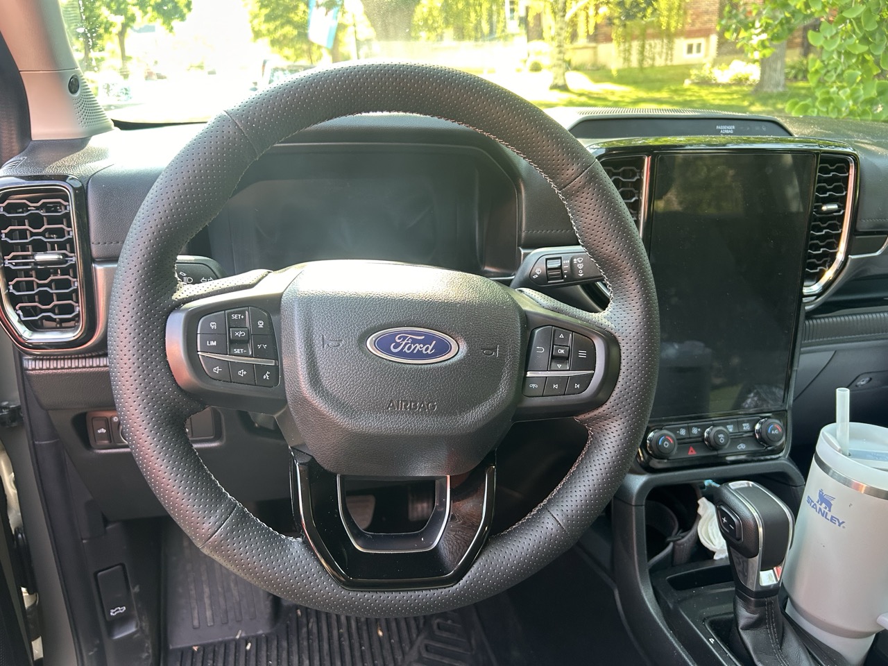 New to the 6G community, steering wheel cover installed pics ...